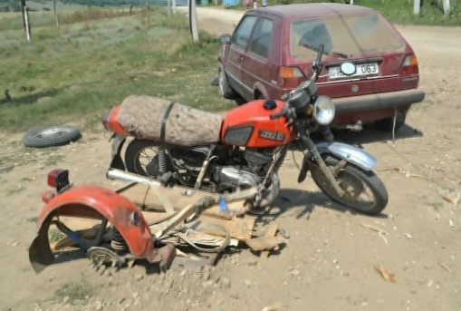 Tragedie la Ialoveni. Un baiat de 15 ani a luat masina tatalui sau sa ...