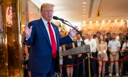 Donald Trump face presiuni asupra Serbiei şi a altor ţări balcanice să ...