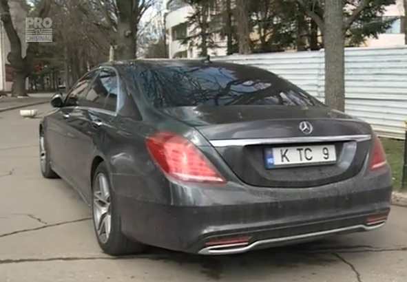 Cu ce masina a venit democratul Constantin Tutu, de aceasta data, la ...