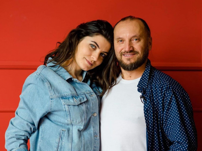 Bucurie mare in familia lui Anatol Durbala. Artistul a devenit taticul ...