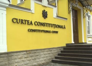 Scandalul la Curtea Constitutionala continua. Un deputat din blocul ...
