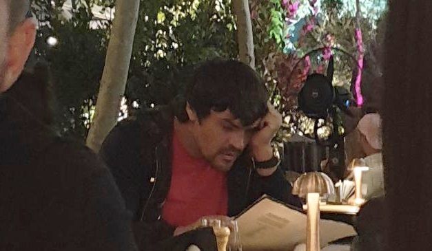 Constantin Tutu ar fi fost observat intr-un restaurant din Bucuresti - FOTO