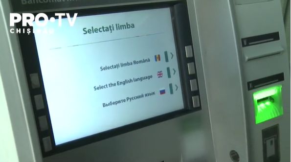 Ce face moldoveanul cand nu mai are bani? Schimba 50 de euro. Gluma e ...