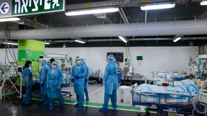 Pacienti COVID din Israel, tratati intr-un spital de urgenta subteran Pacienti COVID din Israel, tratati intr-un spital de urgenta subteran