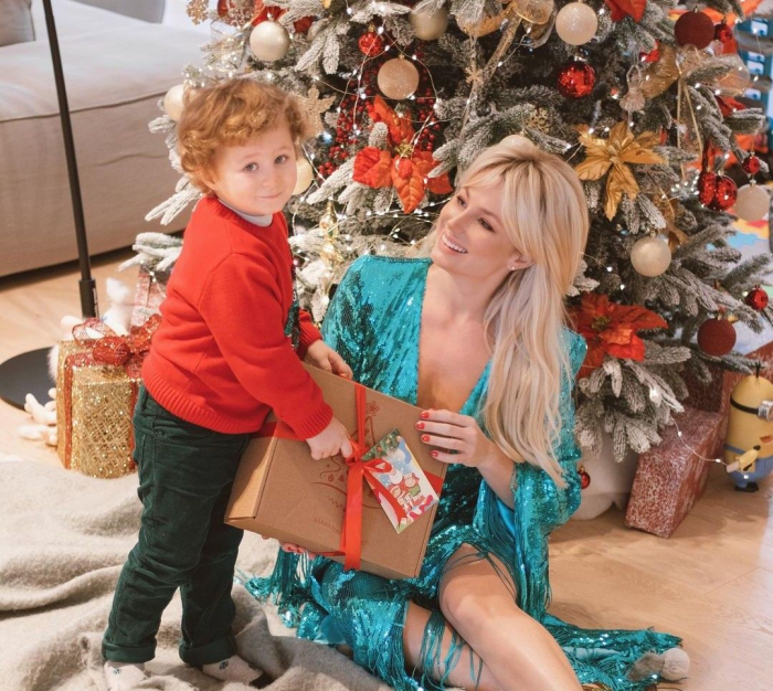 Fiul Nataliei Gordienko e baiat mare deja! „Primul sarut cu o fetita”