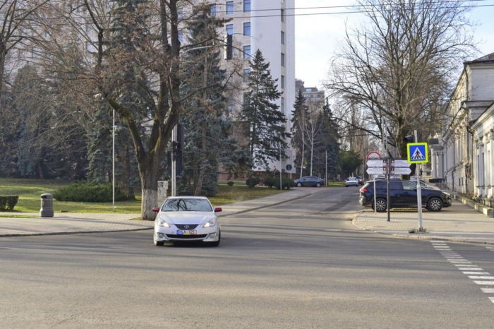 Circulatia pe o strada din capitala, care a fost inchisa pentru ... Circulatia pe o strada din capitala, care a fost inchisa pentru ...