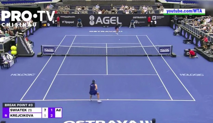 Tenismena Iga Swiatek a pierdut prima sa finala din ultimii trei ani in ...