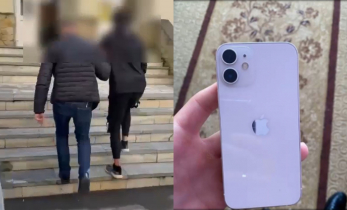 A amenintat patru fete si le-a furat telefoanele in plina strada. Un ... A amenintat patru fete si le-a furat telefoanele in plina strada. Un ...