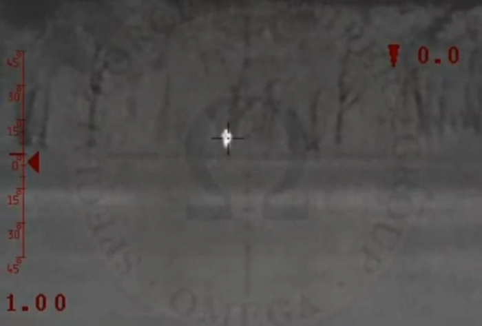 Ca in jocurile video: Un lunetist ucrainean scoate din lupta soldatii ...