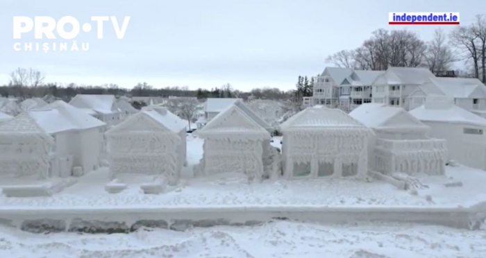 Imagini incredibile au fost surprinse pe tarmul lacului Erie, din ...