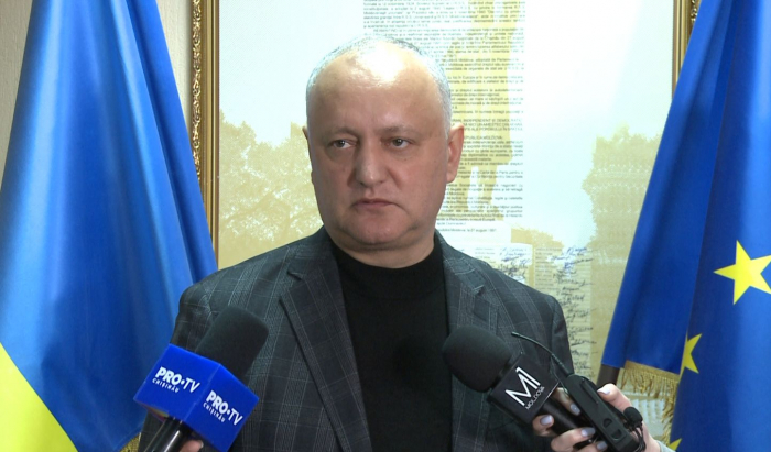 Igor Dodon, la prima sedinta in dosarul certificatului fals: „Eu cu sotia nu ne ascundem”. Ce ...