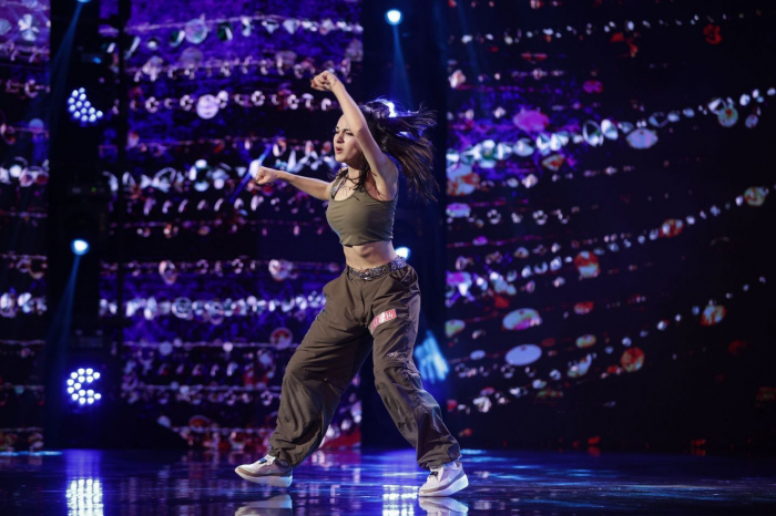 Kyller Gyal a umplut scena cu energia ei si a primit 3 de DA din partea ...
