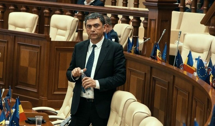 Fostul deputat, Vladimir Vitiuc, banuit de imbogatire ilicita, ar putea reveni in Parlament. CEC ...