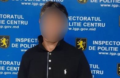 Un barbat, cautat pentru furt si care a incercat sa fuga de carabinieri ...