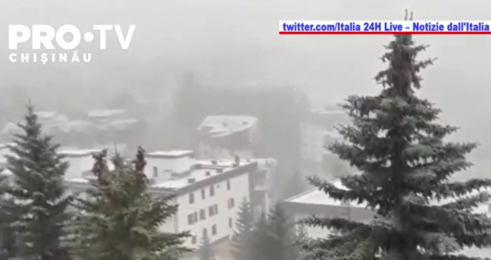 S-au trezit cu o zapada de 5 centimetri in plina vara. A nins intr-un ...