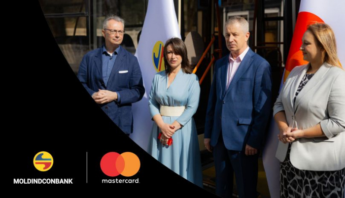 Moldindconbank si Mastercard au lansat platile contactless in troleibuzele din Balti