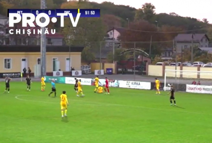 FC Petrocub a inregistrat doar o remiza cu Dacia Buiucani si a ramas pe ...