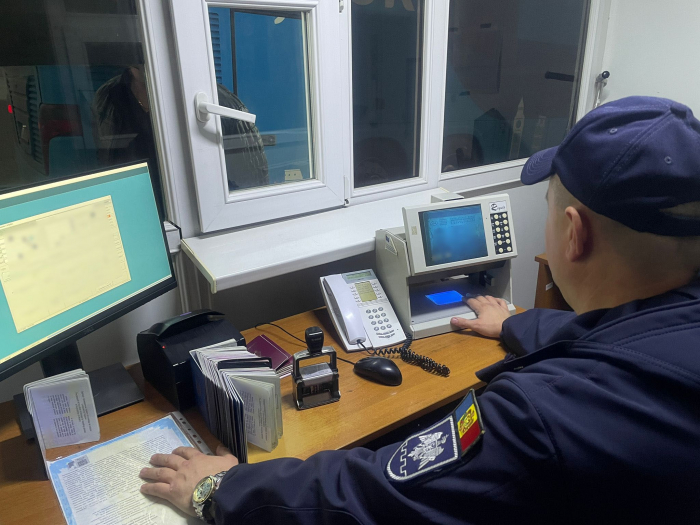 Si-a cumparat permisul de conducere din Germania. Depistat la vama, un ...