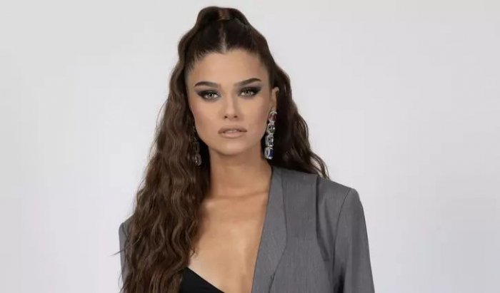 Cu ce probleme se confrunta Theo Rose: „Nu sunt in stare sa schimb nimic”