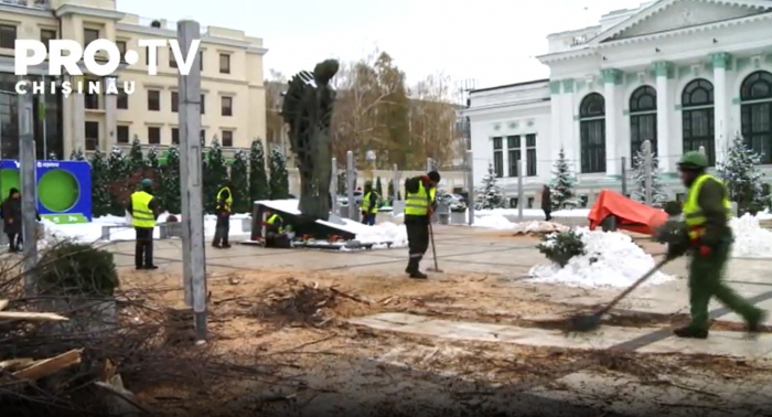 Scuarul Mihai Eminescu din capitala, fara copaci. Ce spun autoritatile ...