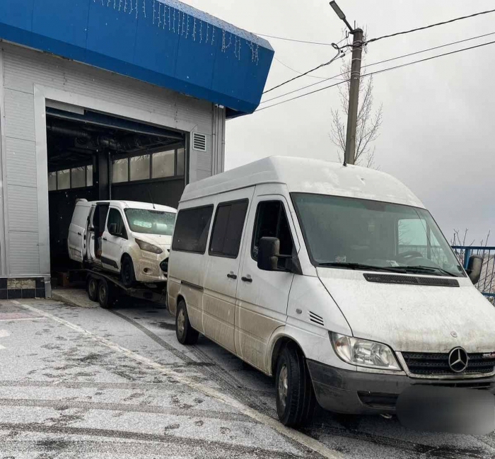 Deconspirat la vama Leuseni. Ce transporta un moldovean care venea din ...