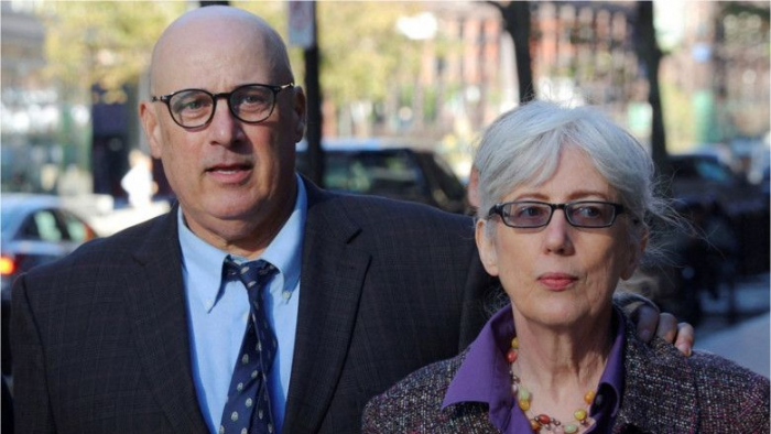 eBay trebuie sa plateasca 3 milioane de dolari unui cuplu caruia i-a ...