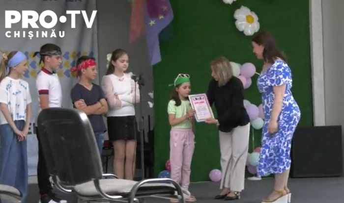 De 1 iunie, Parcul Floarea Albastră din Căușeni a fost transformat într-un orășel al copiilor ...