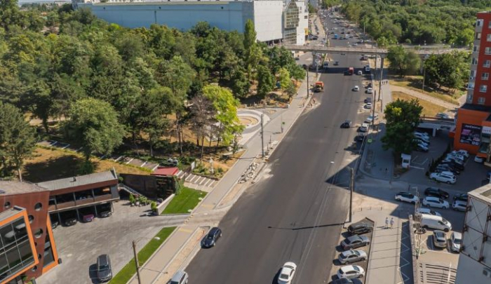 Atenție, șoferi. Traficul rutier pe bulevardul Decebal va fi suspendat parțial pentru mai bine ...