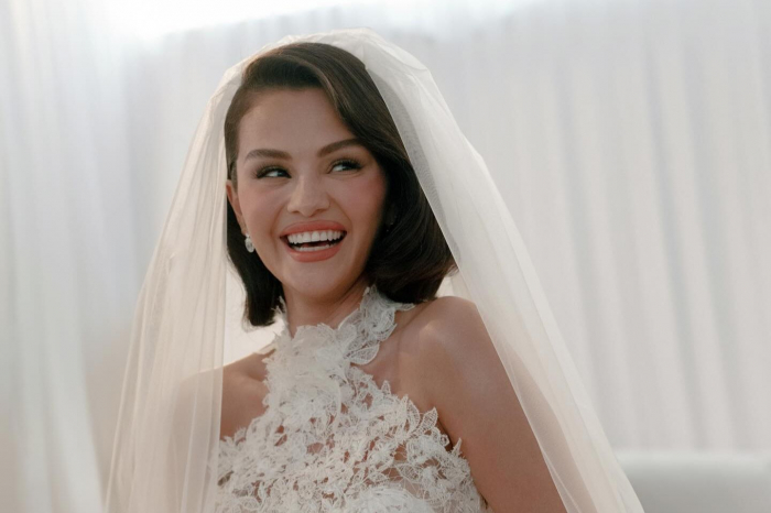 Cine a condus-o pe Selena Gomez la altar, la nunta cu Benny Blanco ...