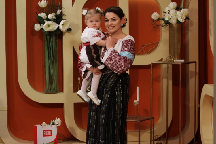 A venit barza! O indragita interpreta din Moldova a nascut. “Multumesc ...