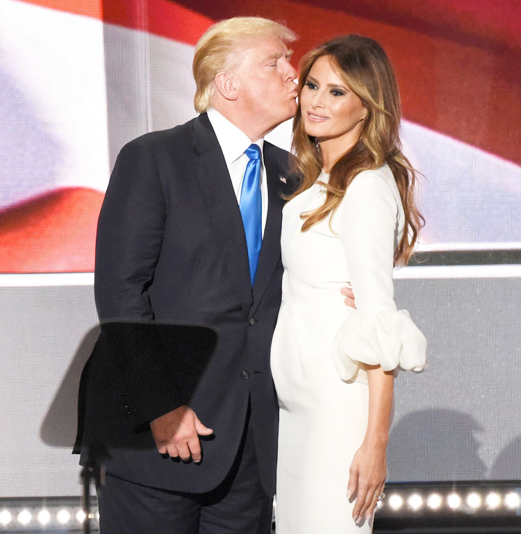 Melania Trump - o sotie trofeu nefericita la Casa Alba? Iata ce spun ...