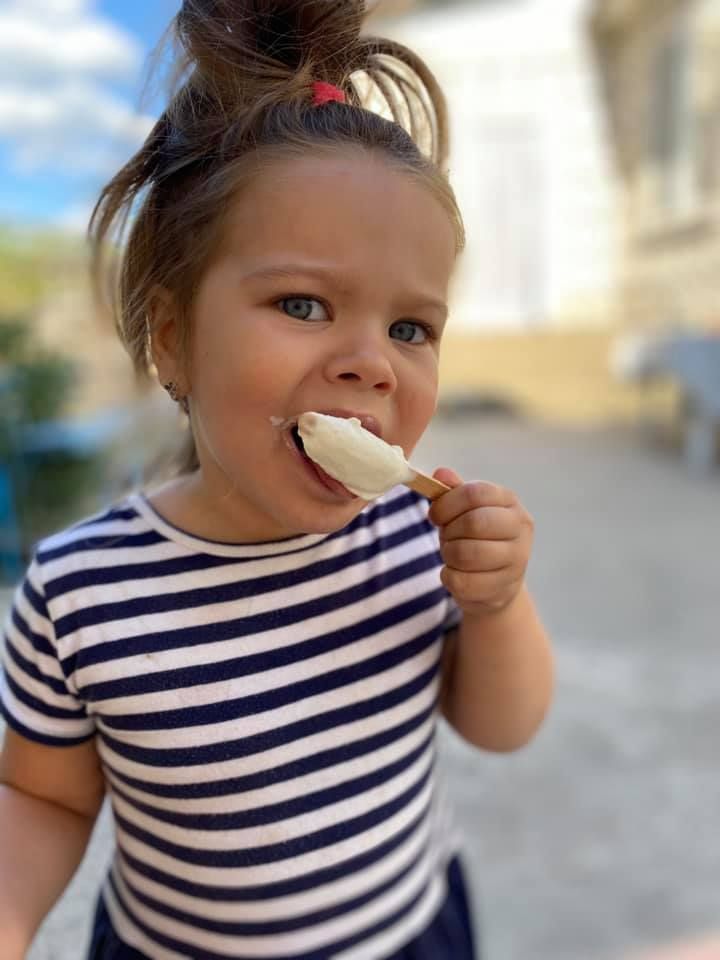 „Dar voi puteti asa ca fiic’mea...?” Cassandra, fiica actorilor Anatol ...