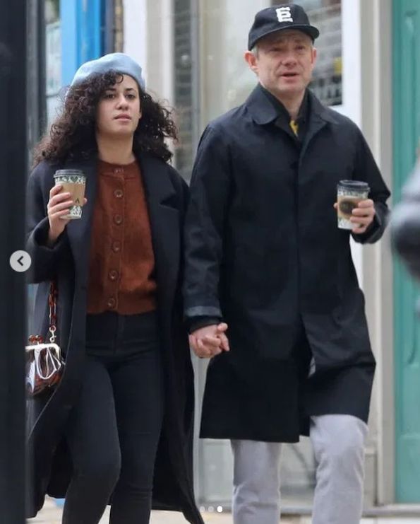 Cum arata iubita lui Martin Freeman, cu 21 de ani mai tanara decat el