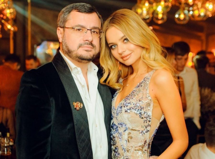 Au conturi mari in banci, inima slaba si fata ridata! De ce fetele ...