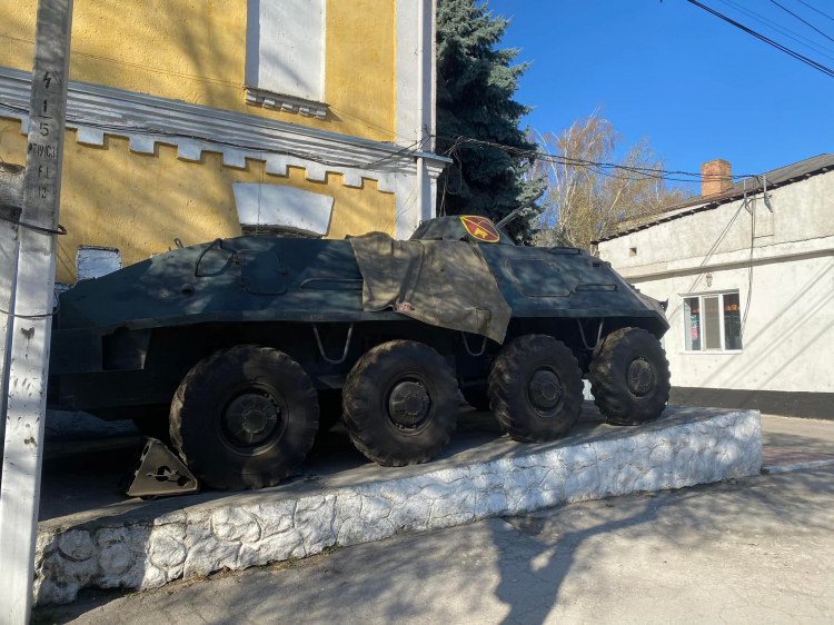 Simbolul invaziei rusesti in Ucraina, litera „Z” - desenata pe TAB-ul ...