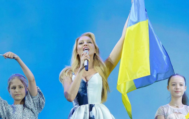 Olga Polyakova se va intoarce in Ucraina, pentru a canta in spitalele ...