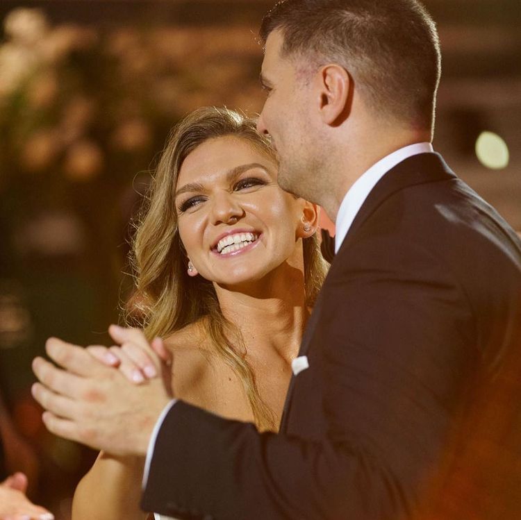 Cu cine au fost surprinsi Simona Halep si Toni Iuruc, la scurt timp ...