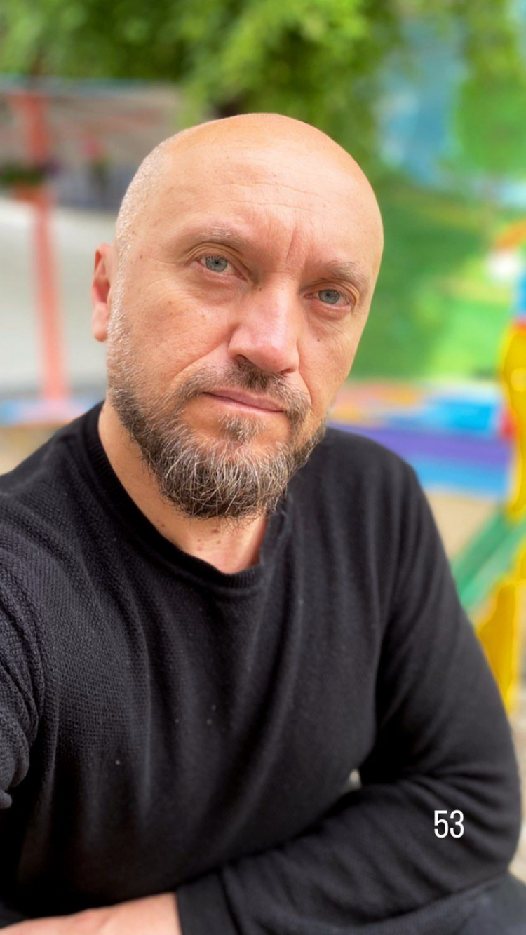 Anatol Durbala a implinit 53 de ani! Vezi ce surpriza i-a pregatit ...