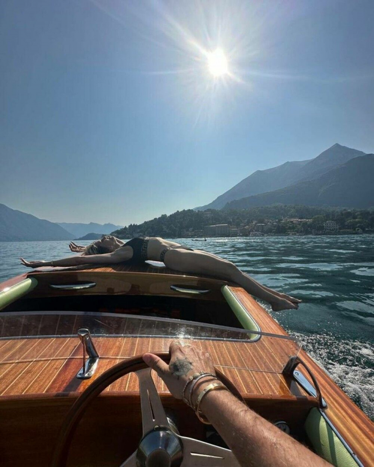 Heidi Klum, fotografii indraznete pe o barca, in Italia. Cum arata ...