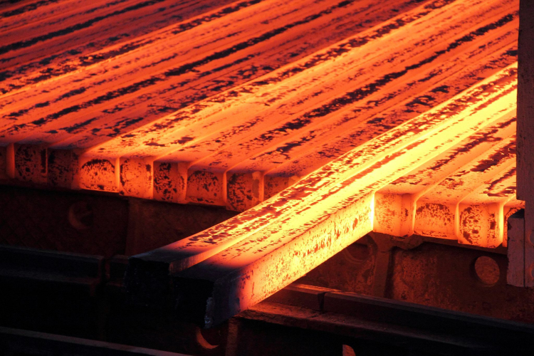 Peste 26 de milioane de tone de fier vechi au fost prelucrate de Uzina ...