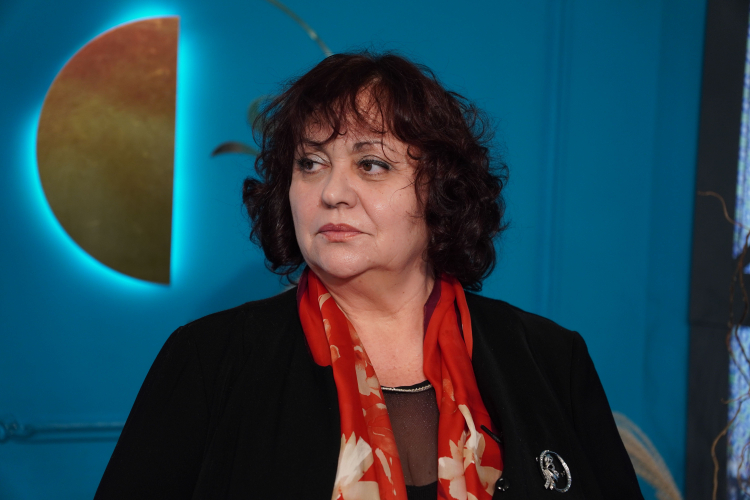 Maria Grecu s-a reintors acasa dupa 30 de ani petrecuti in America! Cat ...