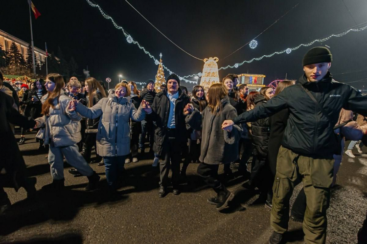 Imagini de poveste in PMAN, la concertul organizat de municipalitate in ...