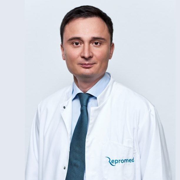 De 5 ani, Spitalul Repromed face diferenta! Adrian Hotineanu, chirurg ...