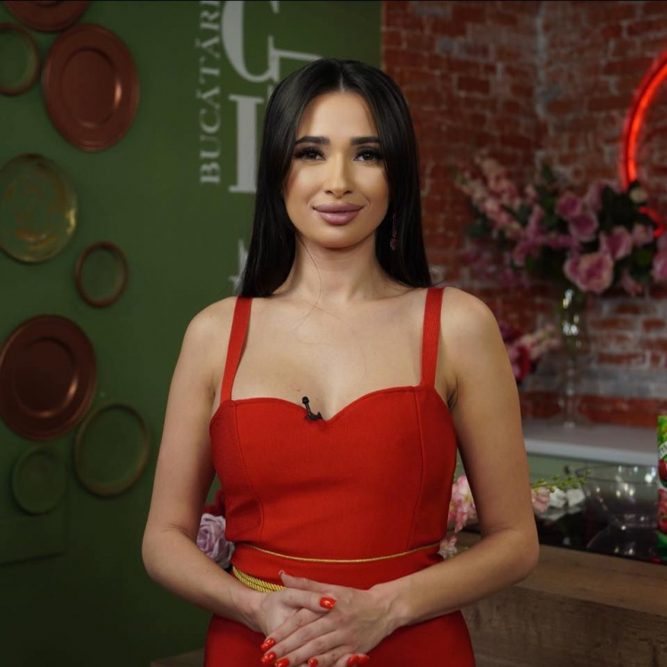 E Ziua Internationala a Fericirii! Vezi ce le face fericite pe prezentatoarele PRO TV