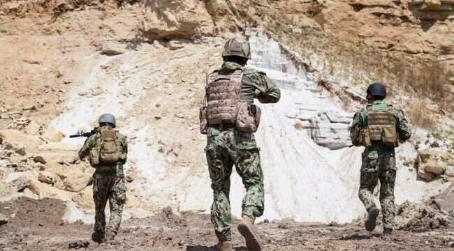 Operatiune de salvare ca in filmele de actiune. Un american a fost ... Operatiune de salvare ca in filmele de actiune. Un american a fost ...