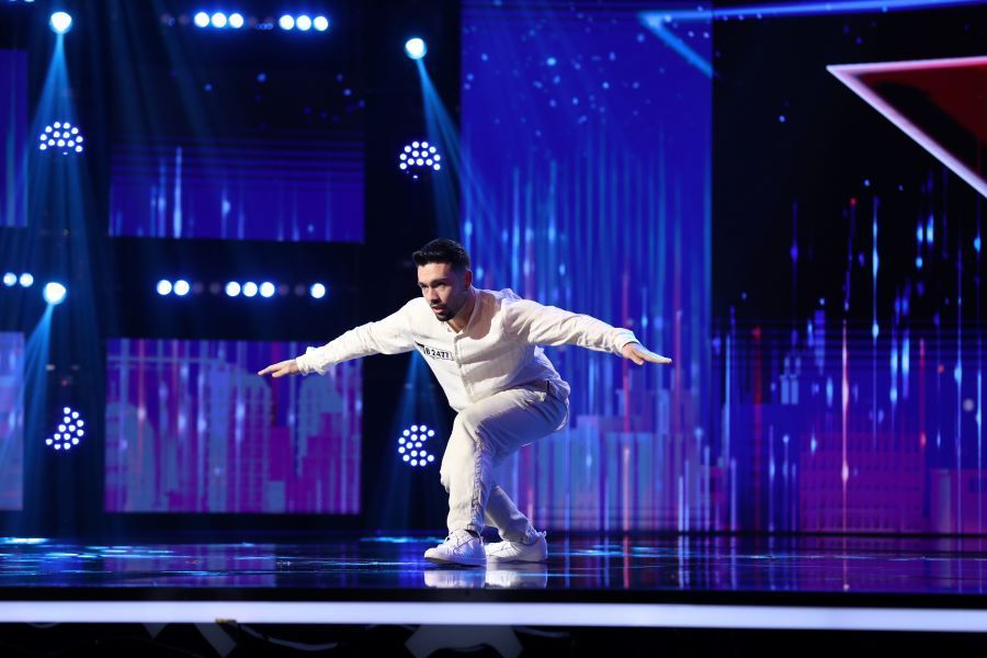 Nu l-a convins pe Florin Calinescu, insa merge mai departe cu 3 de DA. Ce poveste a prezentat ...