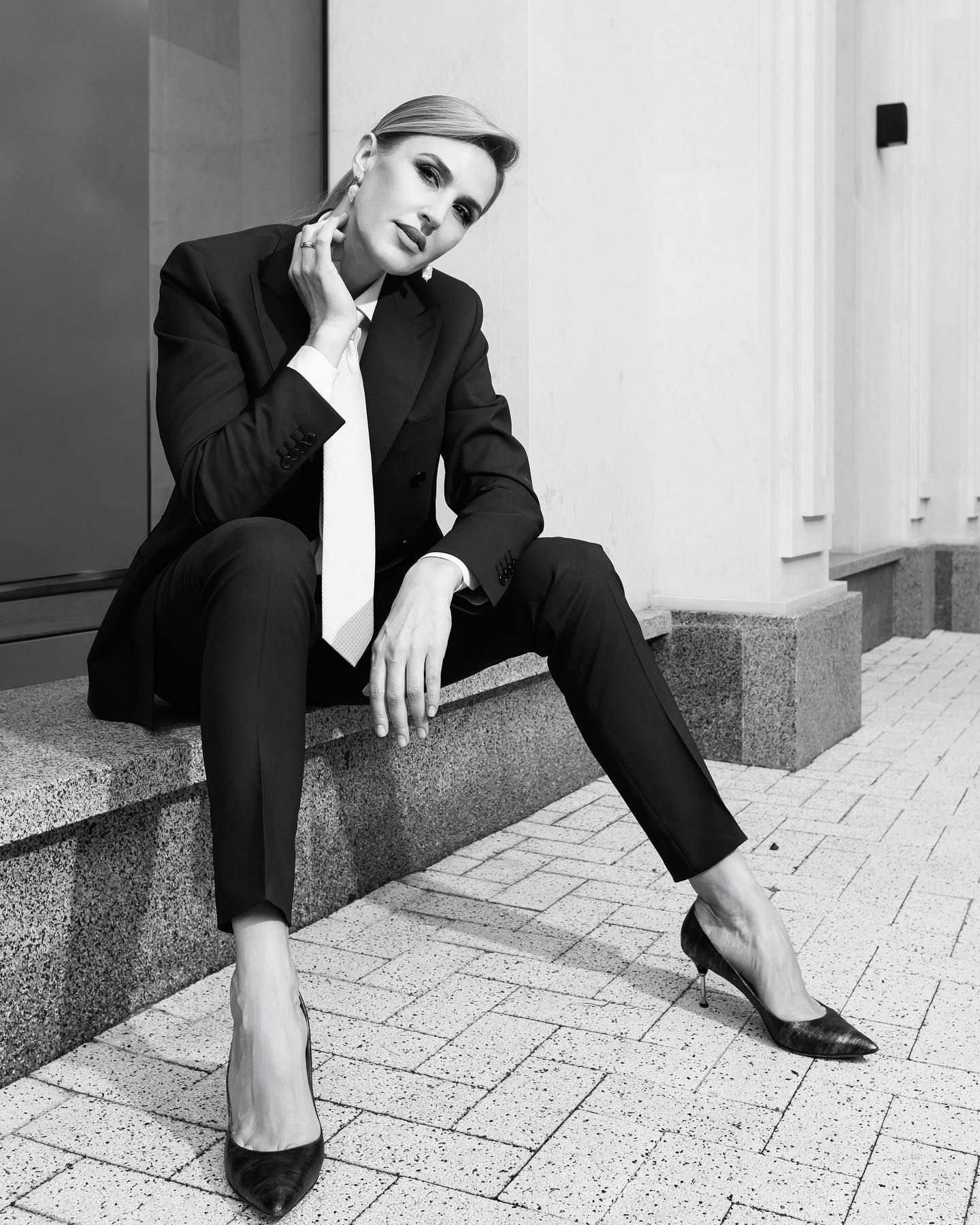 Eleganță, emoții și istorie scrisă! LEA LEA BRAND a lansat prima revistă de modă din Republica ...