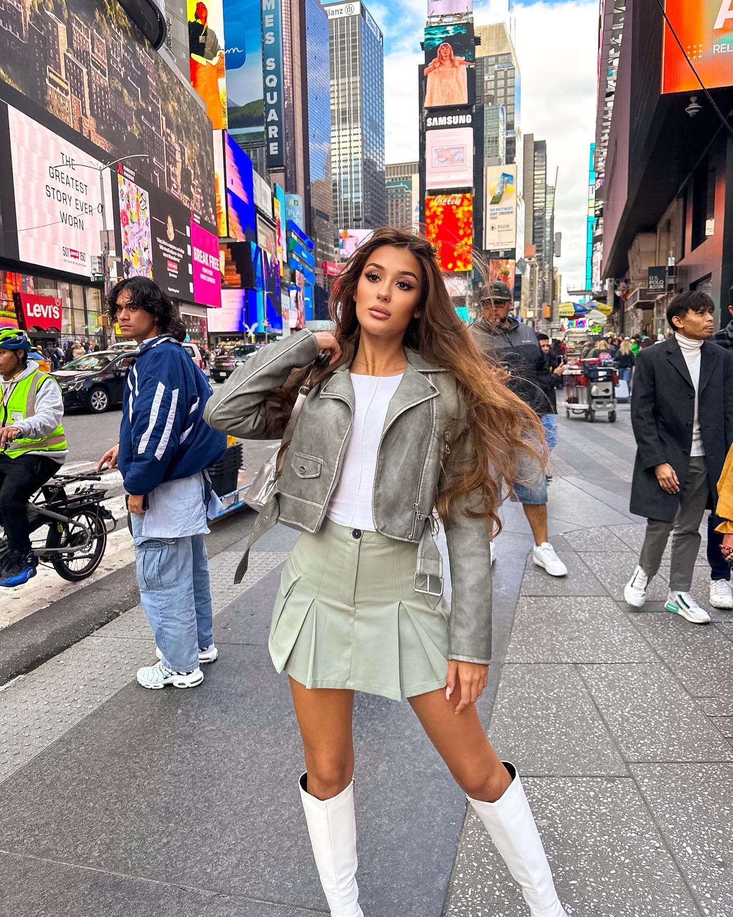 Pentru Emily Istrate vara a fost plină cu de toate: „Am fost pentru ...