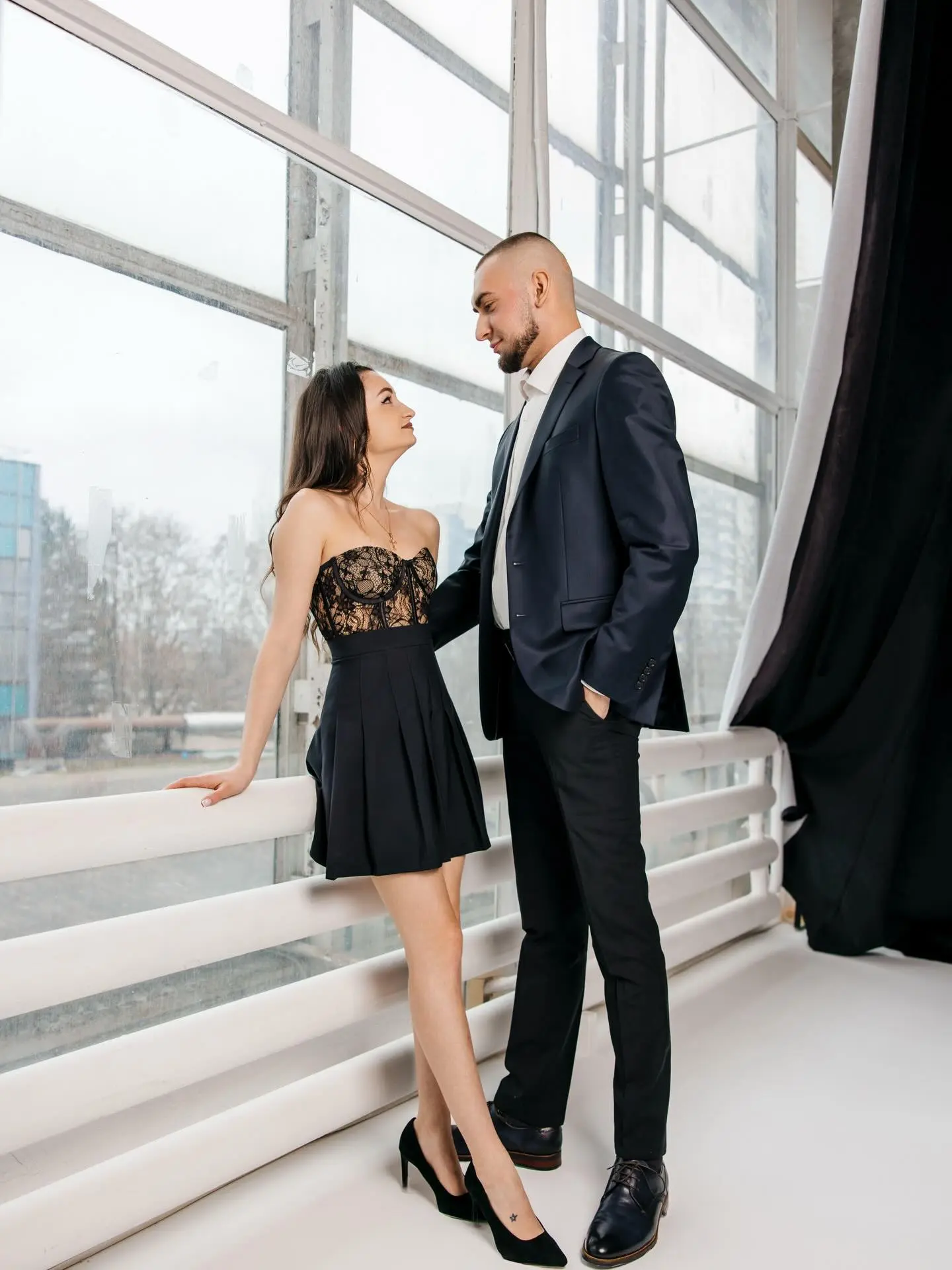 Dragostea plutește în aer! Cristi Botgros - ședință foto emoționantă ...