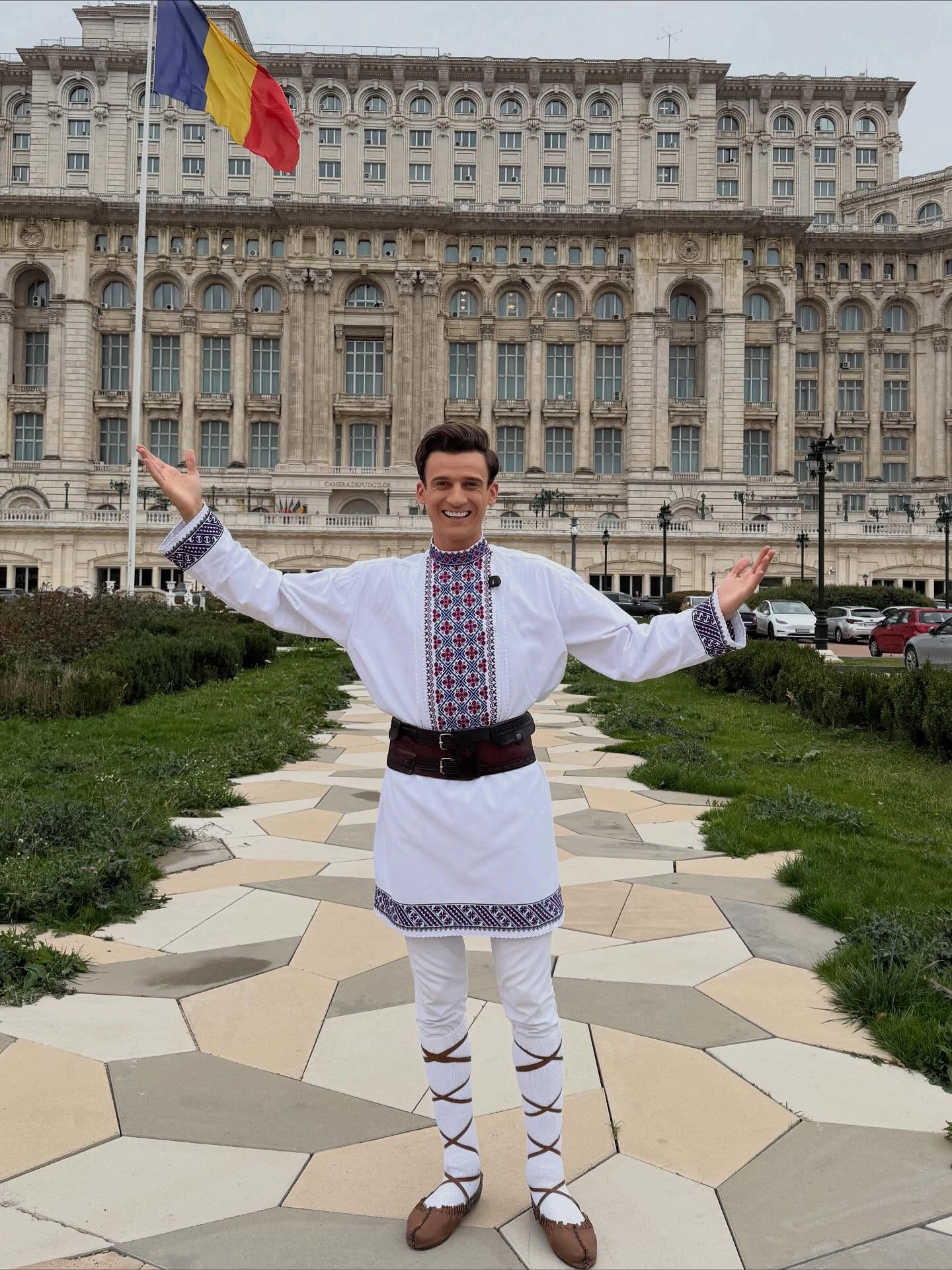 Gabriel Nebunu, luat prin surprindere la o petrecere! Vezi ce moment ...